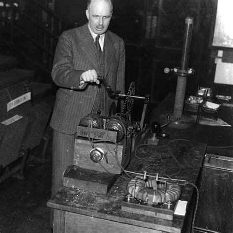 Australian Nobel Laureates Wartime Inventions Honoured By Us Army