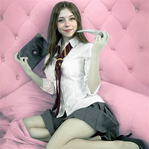 Ginny Weasley Cosplay By Me Miawolfgirl Rcosplaygirls
