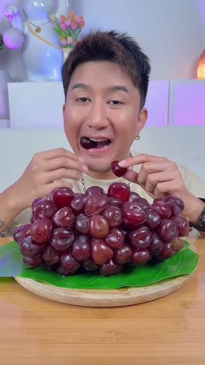 Asmr ชิมองุ่นไซมัสแคทหัวใจสีแดง แม็กซ์สดจากสวน Youtube