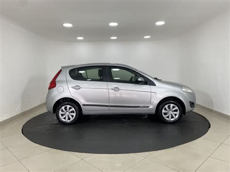 Fiat Palio Attractive 10 Lions Concessionária De Seminovos