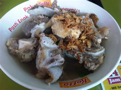Pecinta Bakso Wajib Tahu 15 Tempat Bakso Di Bandung Ini