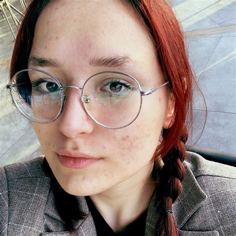 Zeynep Gelen Medium