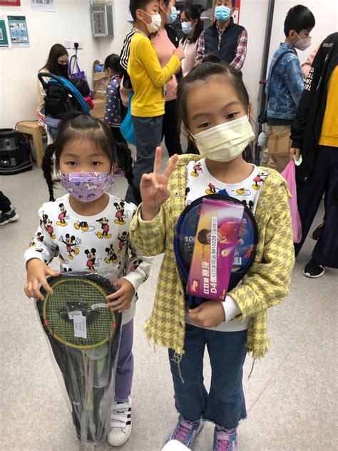 圣诞送暖NGO筹备礼物赠劏房儿童活动告急疫后效应筹款目标大减8成 星岛日报