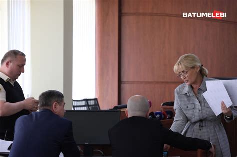 ბათუმელები 🟥 ბათუმი 16 მაისი საქალაქო სასამართლოში ჟურნალისტისა და მედიამენეჯერის მზია