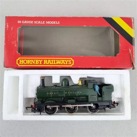Hornby R059 Gwr 0 6 0t Pannier Tank Locomotive 2744 In Green 00 Gauge