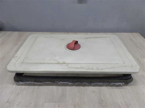 DUCATO WLAZ WYLAZ DACHOWY OKNO 96 X 52 WYJSCIE AWA 13423662077