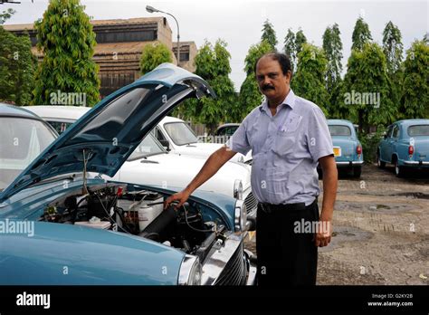 India Kolkata Calcutta Hm Hind Motors Car Factory Here The