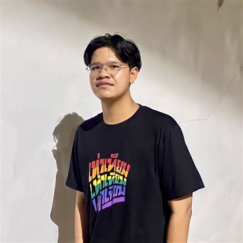 Bozz Bozztnk On Threads