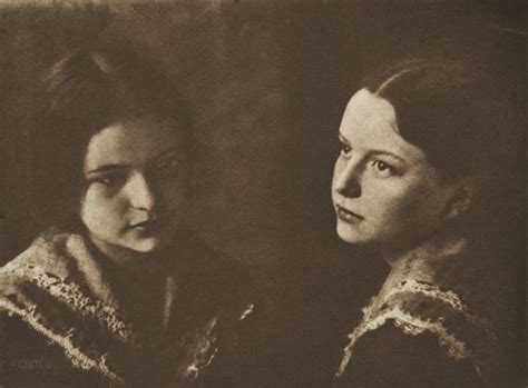 Im Garten The Art Of The Photogravure