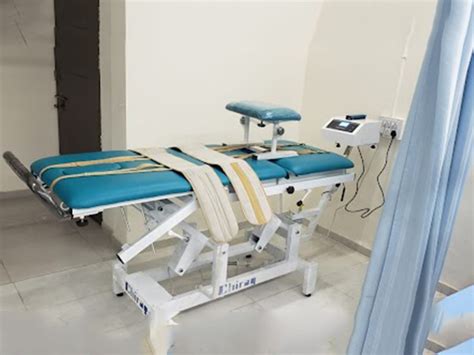 Spinal Decompression Unit With Bed Crg 1007 Manufacturer