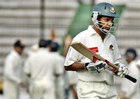 Habibul Bashar Walks Away As The Indian Team Celebrates