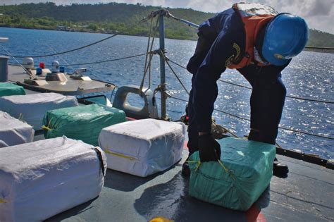 San Andrés Incautan cargamento de coca avaluado en 10 millones de dólares