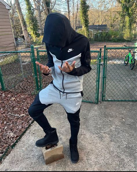 Cyber Y K Streetwear Mode Streetwear Nike Tech Tracksuit Swag Outfits Mens Outfits King