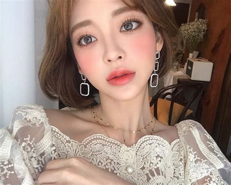 いいね！9331件、コメント49件 ― 강태리さんtaeritaeriのinstagramアカウント 「이 블라우스 넘 예뽀