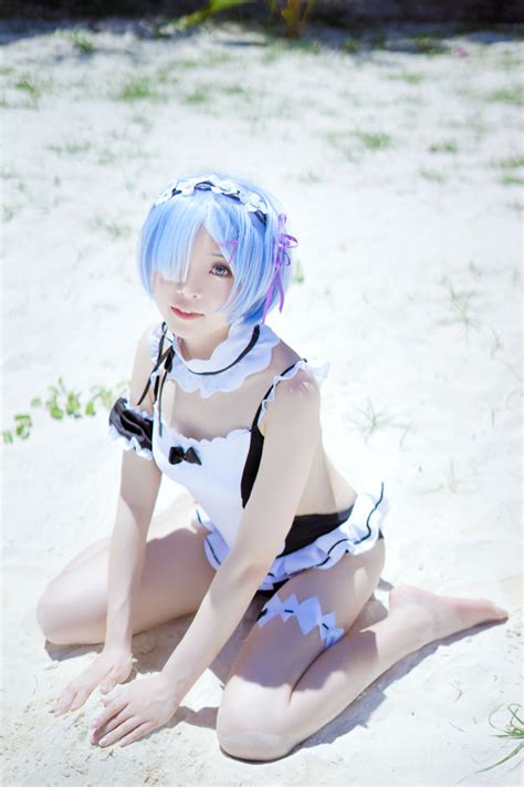 Rem レム Beach Rezero Kara Hajimeru Isekai Seikatsu Re リ ：ゼロ