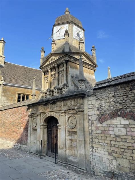 Trinity Lane And Senate House Passage Cambridge Colour My Days