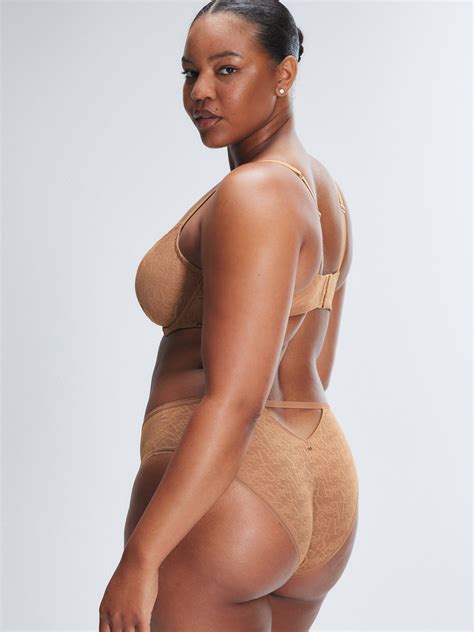 Signature Script Unlined Bra In Brown SAVAGE X FENTY