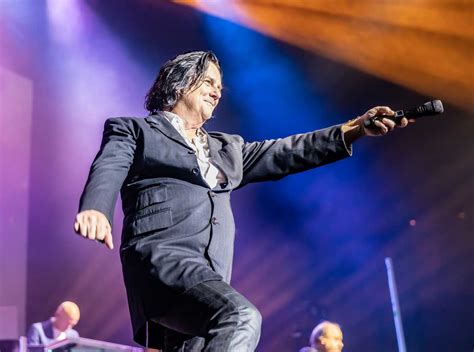 Marillion Rock The Roundhouse In A Night Of Magic