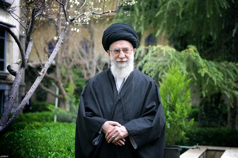 عکس ایستاده مقام معظم رهبری گالری عکس تصویر