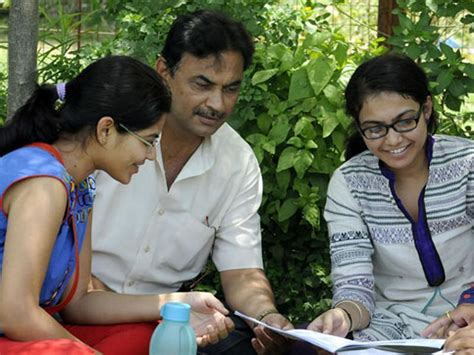 No Change Likely In Existing JEE Exam Pattern Hindustan Times