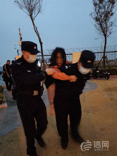 女子与家人发生争吵欲跳海轻生 市北民警及时救助进行报警群众