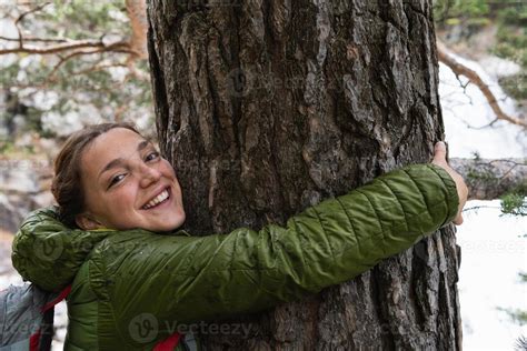 Tree Climber Stock Photos Images And Backgrounds For Free Download