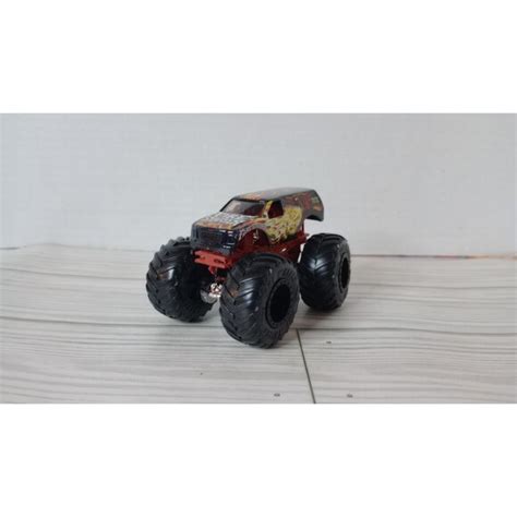 Hot Wheels Toys Hot Wheels Monster Truck Firestarter 64 Monster Jam
