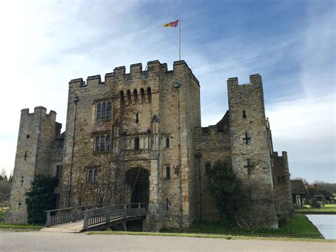 Hever Castle Kent England Wonders Of The World Tower Bridge Castle