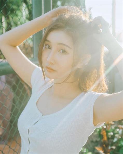 海女日記｜viutv咪神沈殷怡回應觀眾訴求派福利 Ig久違po火辣泳照晒超強事業線 Uhk 港生活