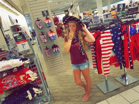 Kaitlin Bennetts Feet