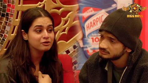 Bigg Boss 17 Promo Ayesha Ke Nikale Munawar Ke Samne Aasu Munawar Ne