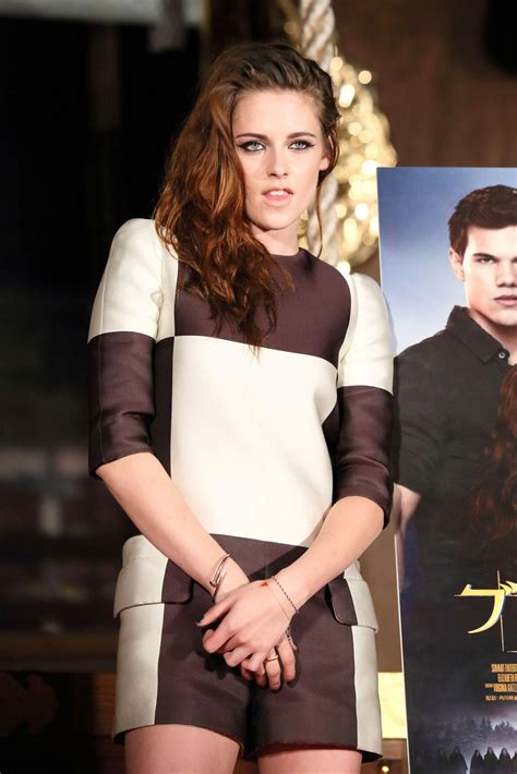 KRISTEN STEWART At The Twilight Saga Breaking Dawn Photocall In Tokyo HawtCelebs