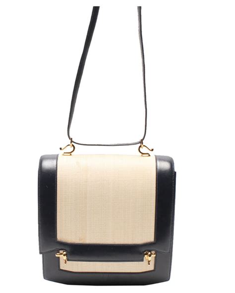 Pin By Sjoh On Bag Styling 5 Bags Crossbody Bag Vintage Bags