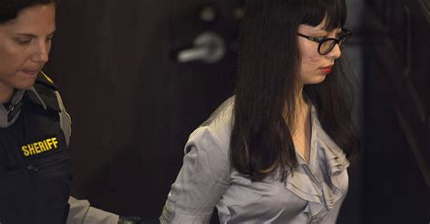 American Woman In Canada Pleads Guilty To Mall Murder Plot Lindsay