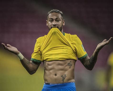 Neymar Muscles