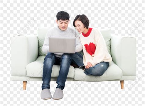 한 쌍의 소파에 앉아 있는 것을 보고 컴퓨터 Png 일러스트 무료 다운로드 Lovepik