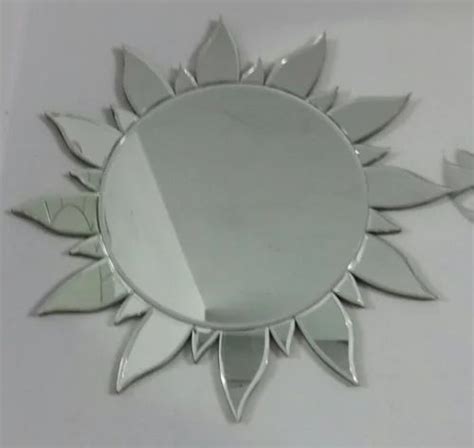 Sun Reflective Glass Mirror For Decorative Size 18 Inch Dia At