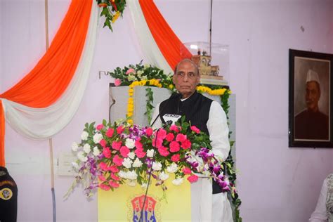 Rajnath Singh On Twitter लखनऊ में आज उ प्र के पूर्व मुख्यमंत्री