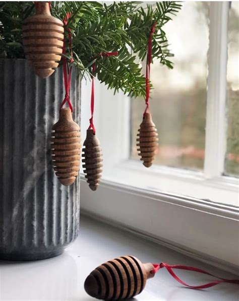 Pin By Caol Baker On Crafts In Christmas Diy Wood Wood Turning Projects Wood Christmas