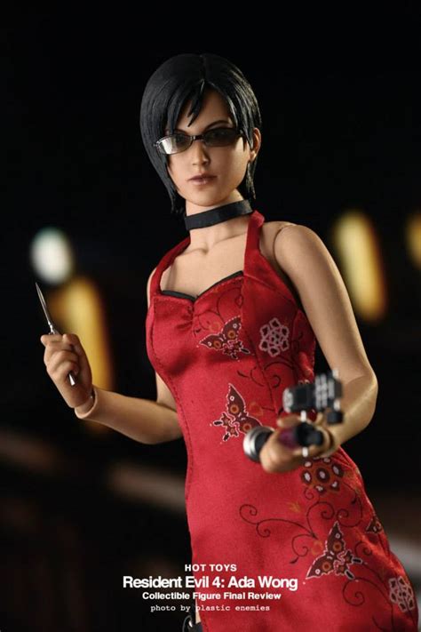 你是猴子变的李冰冰吧？hottoys版ada Wong开箱图 拆盒