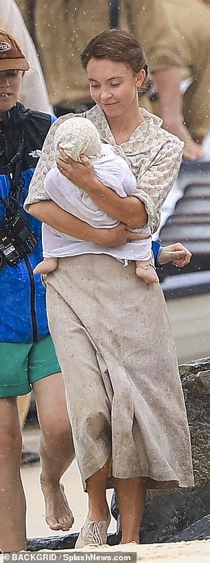 Shirtless Jude Law Shows Off His Ripped Physique As He Joins Co Stars