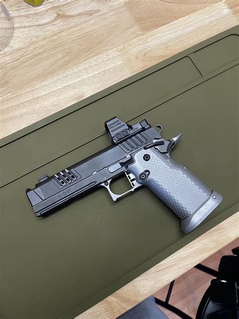 Staccato Xc Cheely Grip Rgunporn