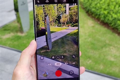 这么稳的手机你见过吗？oppo Find X5 Pro的五轴防抖真的狠！凤凰网视频凤凰网