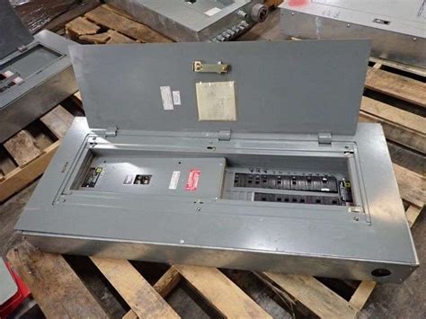 Square D Panelboard With Circuit Breakers Yellow Tag Auctions