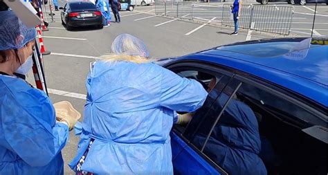 Primul centru de vaccinare drive thru în Sectorul