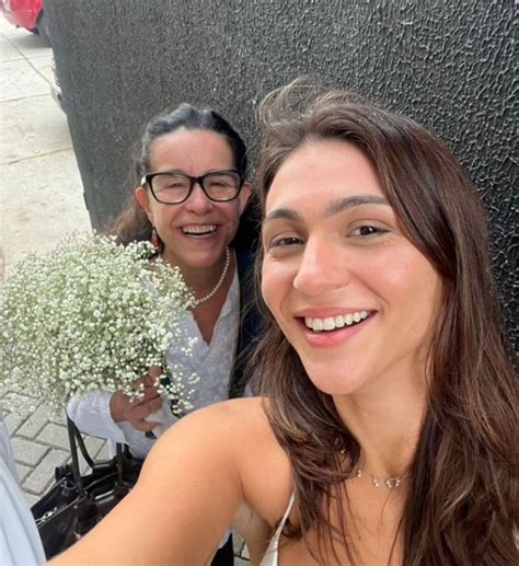 Lucélia Santos Mostra Novos Cliques Do Casamento De Pedro Neschling E