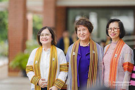 วิทยาลัยเซนต์หลุยส์ วิทยาลัยด้านสุขภาพที่เปี่ยมด้วยรักและเมตตา Added A New วิทยาลัยเซนต์