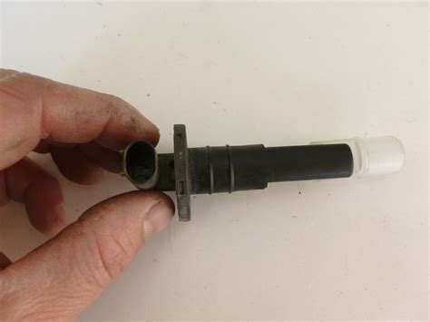 1997 Bmw 528i E39 Windshield Washer Float Leveling Sensor 61318360459 Hermes Auto Parts