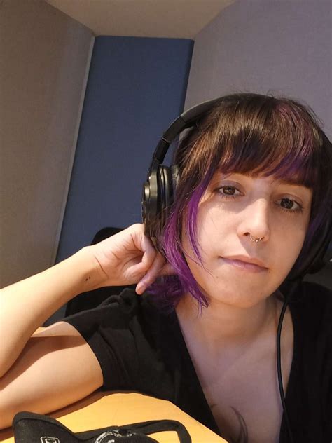 Julia Bilous Doblaje Wiki Fandom