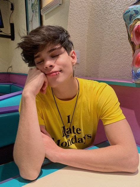 190 Ideas De Tiktokers En 2021 Fotos De Chicas Guapas Chicos Famosos